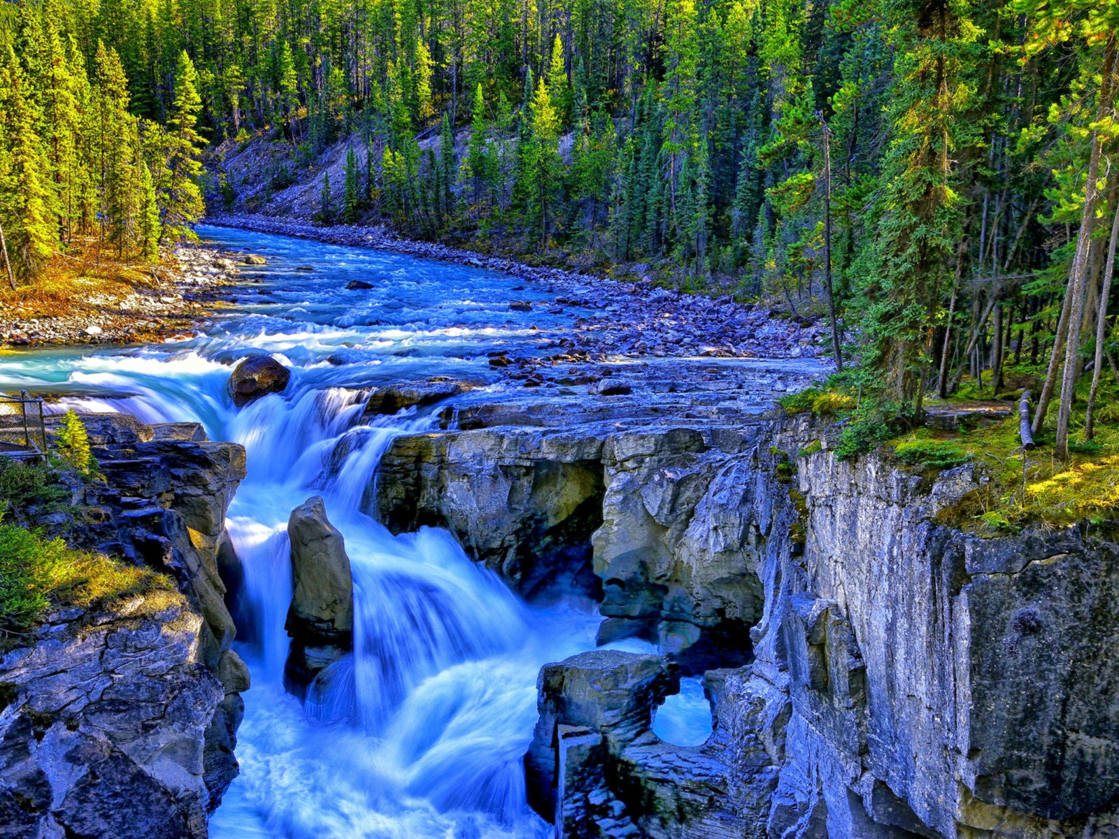 Huu and Hama vs The Flying Opera Company - Battles - Comic Vine