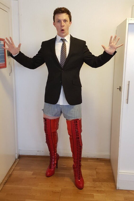 Pre-Crisis Superman (Blue Sundip) vs Rebirth Flash (Five Forces ...