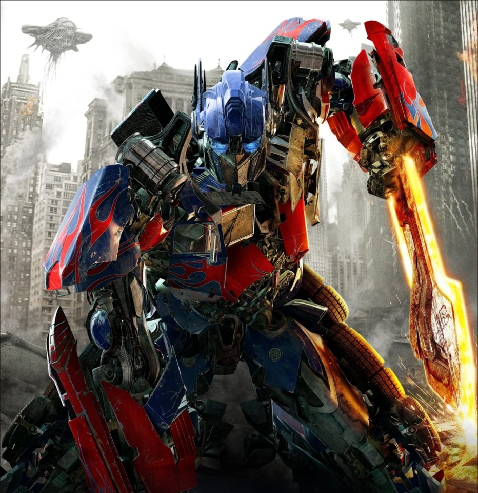 Rise of The Beasts Optimus Prime Runs a Bayverse Optimus Gauntlet ...
