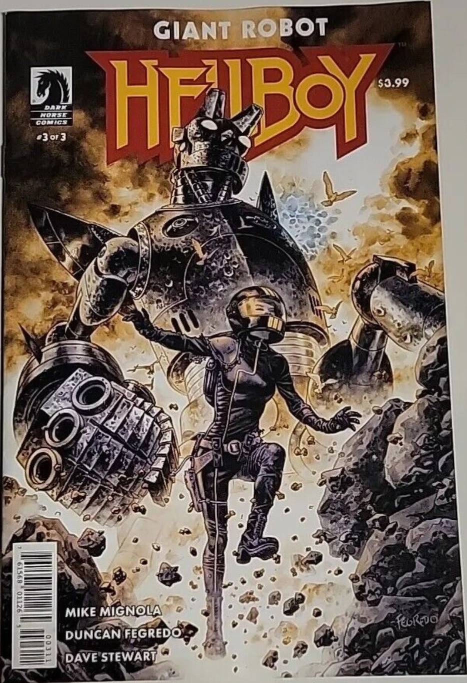 Giant Robot Hellboy #3 (Issue)